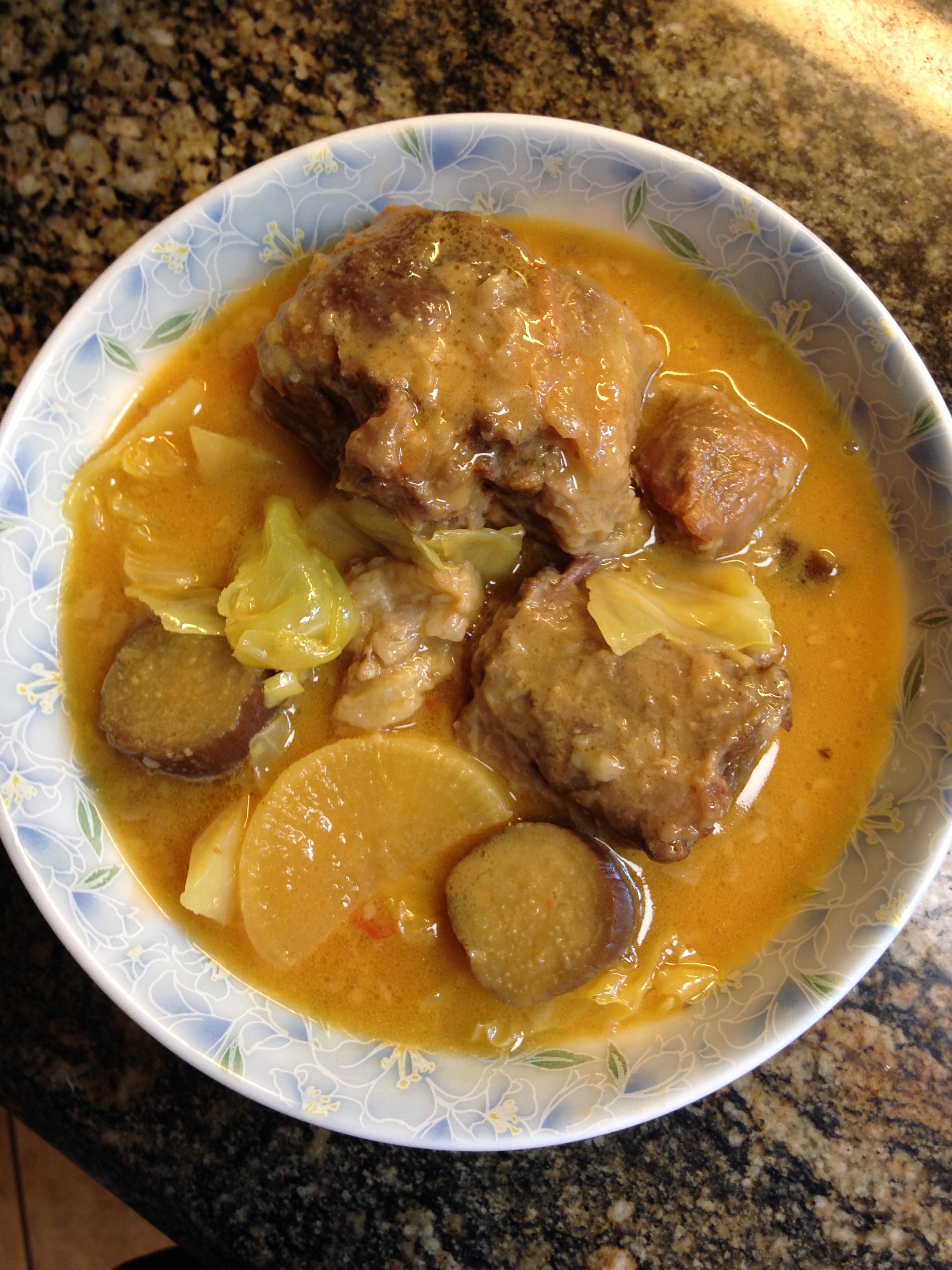 Kare-kare (Oxtail Stew) – Kusina ni Norie